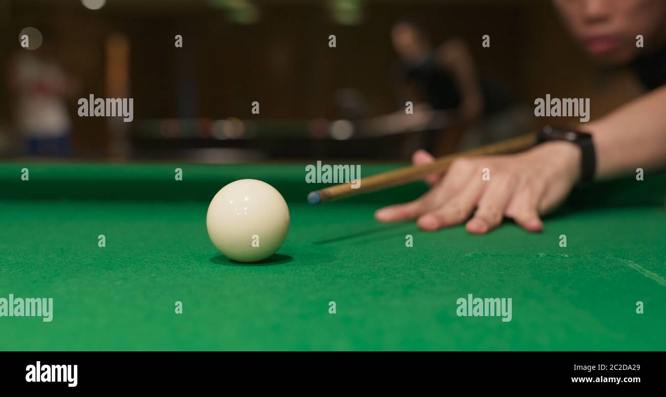 Snooker player close up hi-res stock photography and images - Alamy