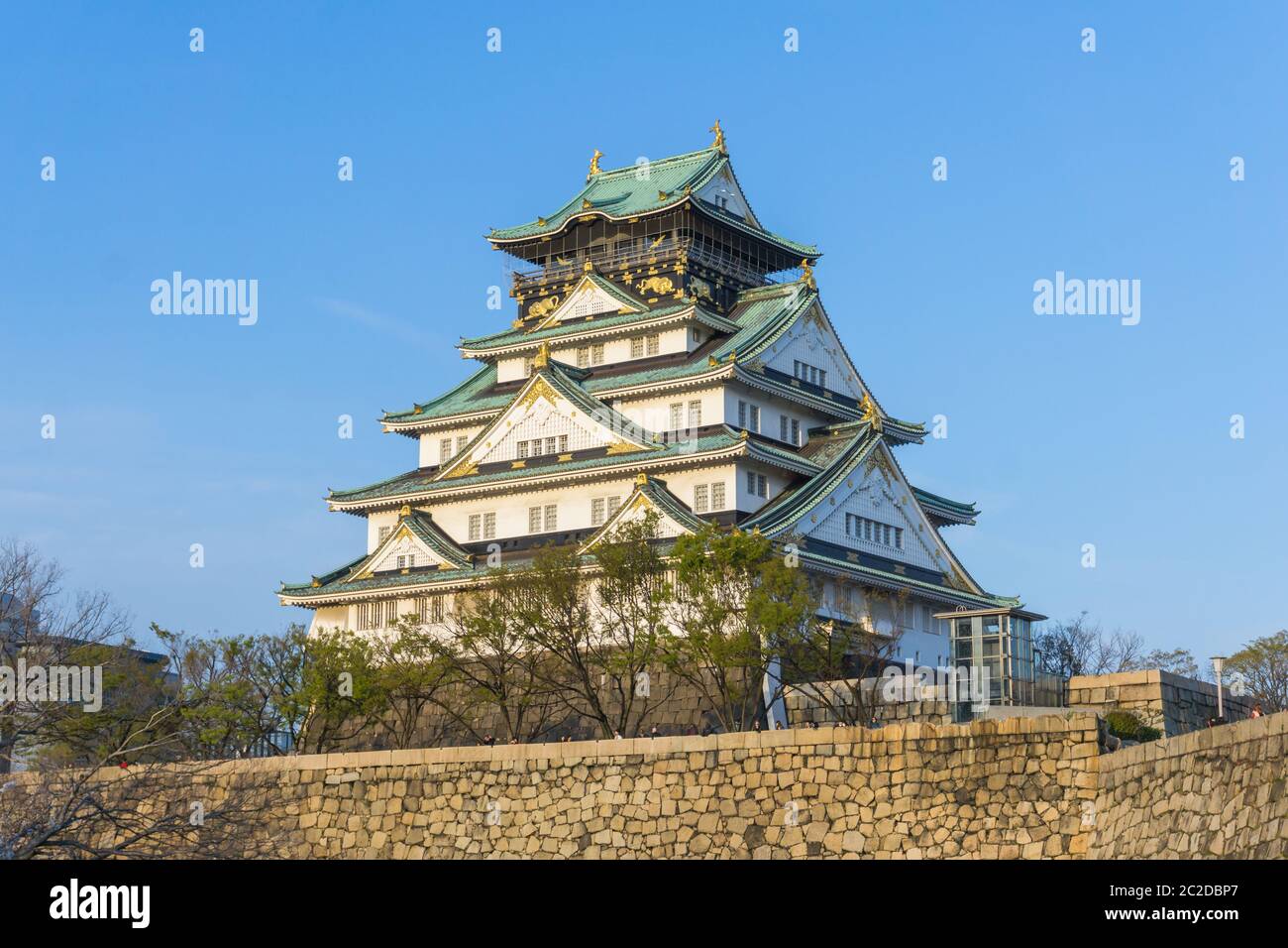 The Osaka castle is one of Japan's most famous landmarks in Japan when ...