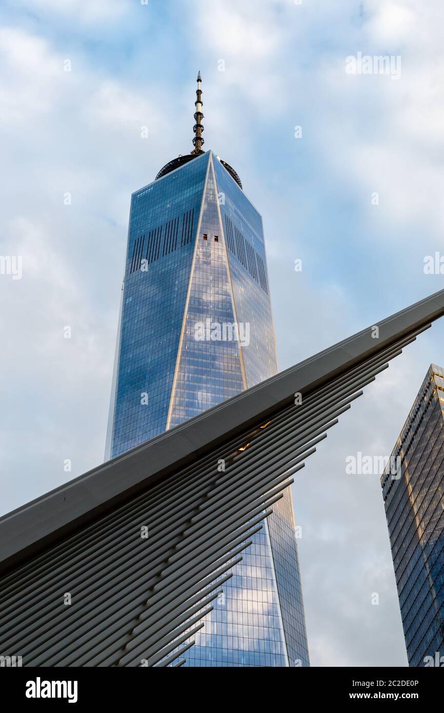 World trade building hi-res stock photography and images - Alamy