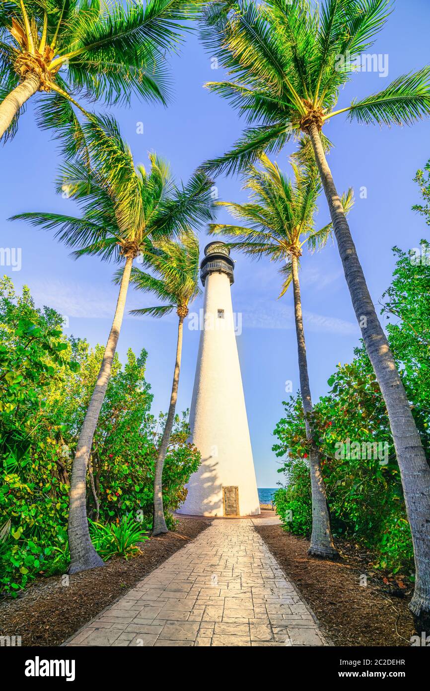 cape florida lighthouse while sunset, miami Stock Photo - Alamy