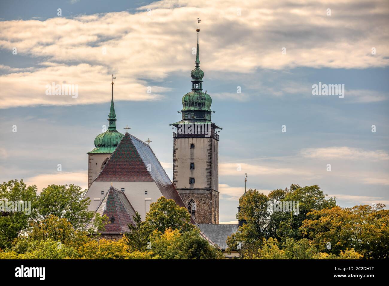Church of St. James the Greater in Jihlava, three-aisled hall church ...