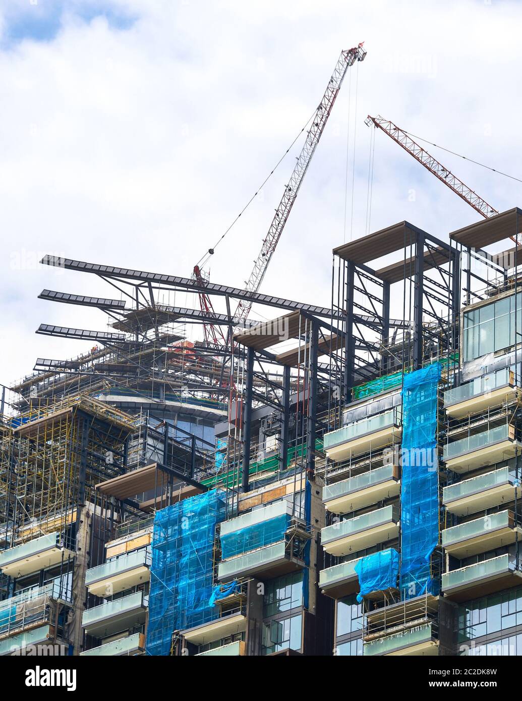 Construction site of business skyscraper in Singapore Stock Photo - Alamy