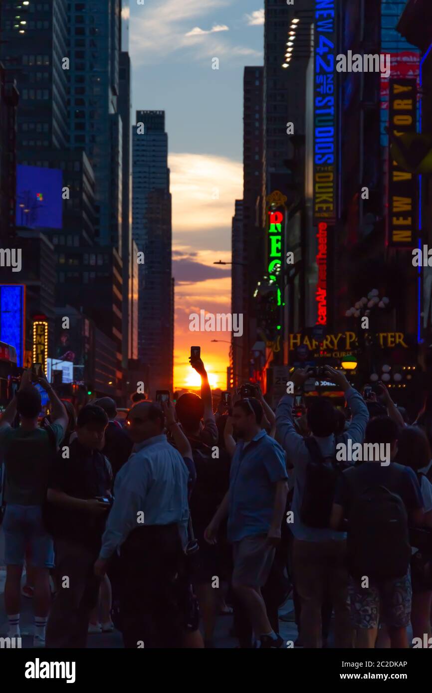New York City / USA - JUL 13 2018: Manhttanhenge street view from Times ...