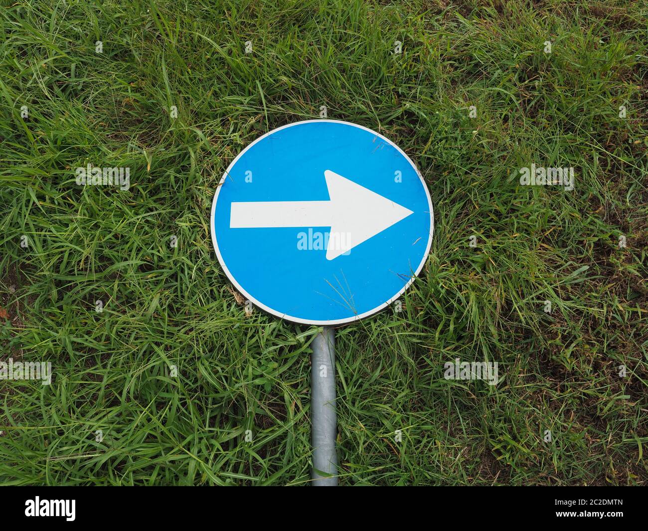 Regulatory signs, proceed in direction indicated by arrow traffic sign ...