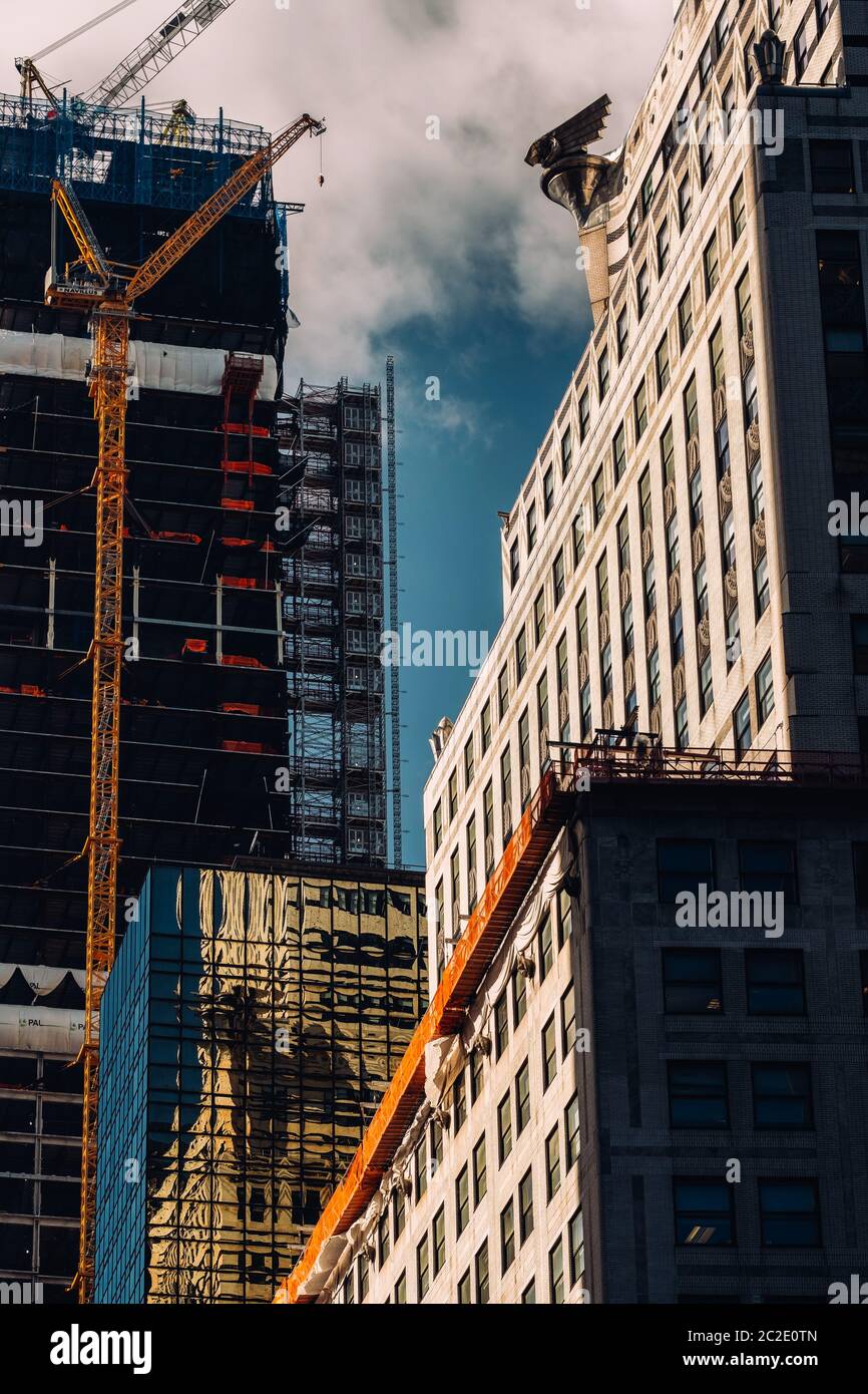 Close-up view of One Vanderbilt skyscraper construction in Midtown ...