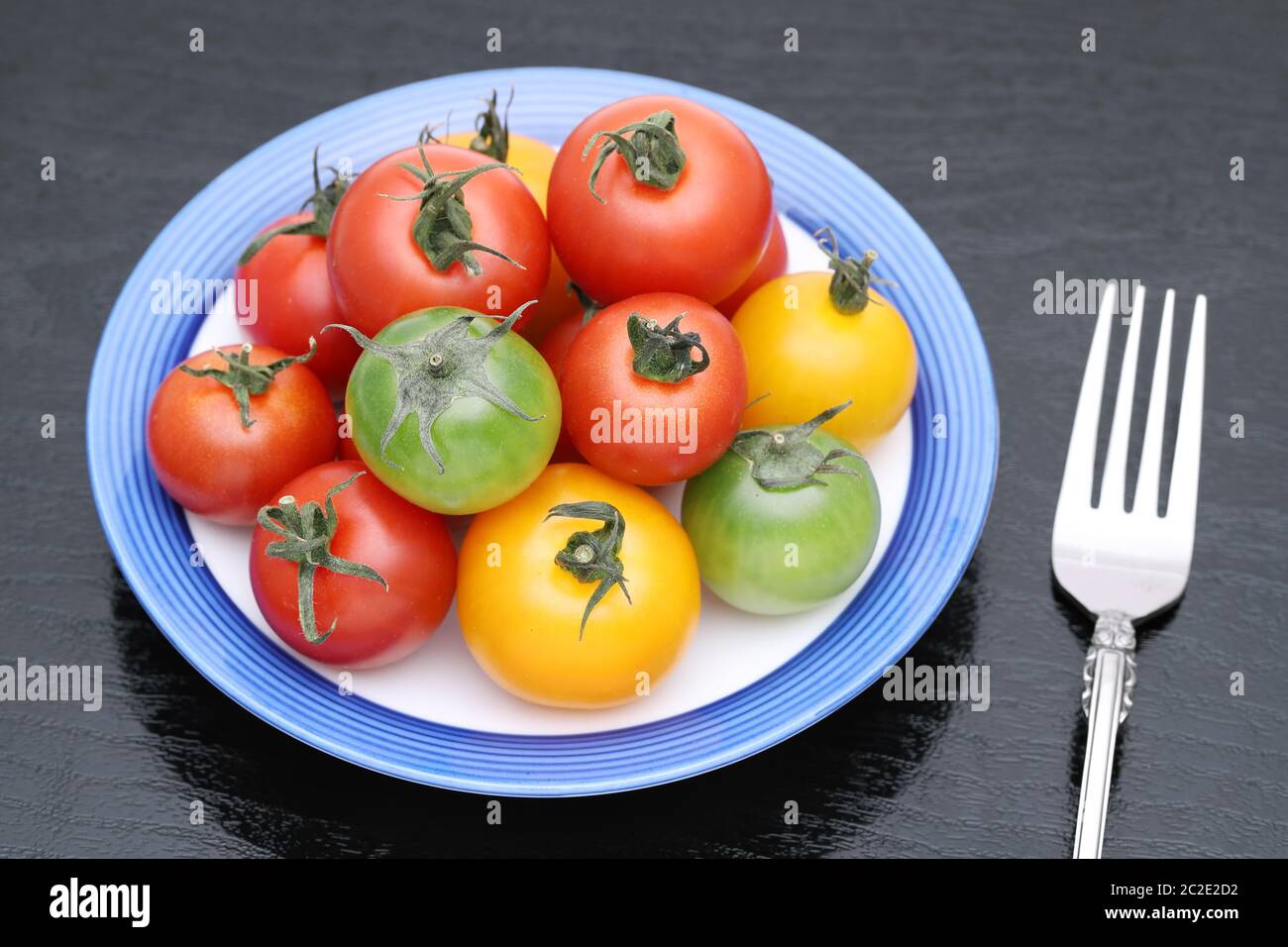 Tomato table food hi-res stock photography and images - Alamy