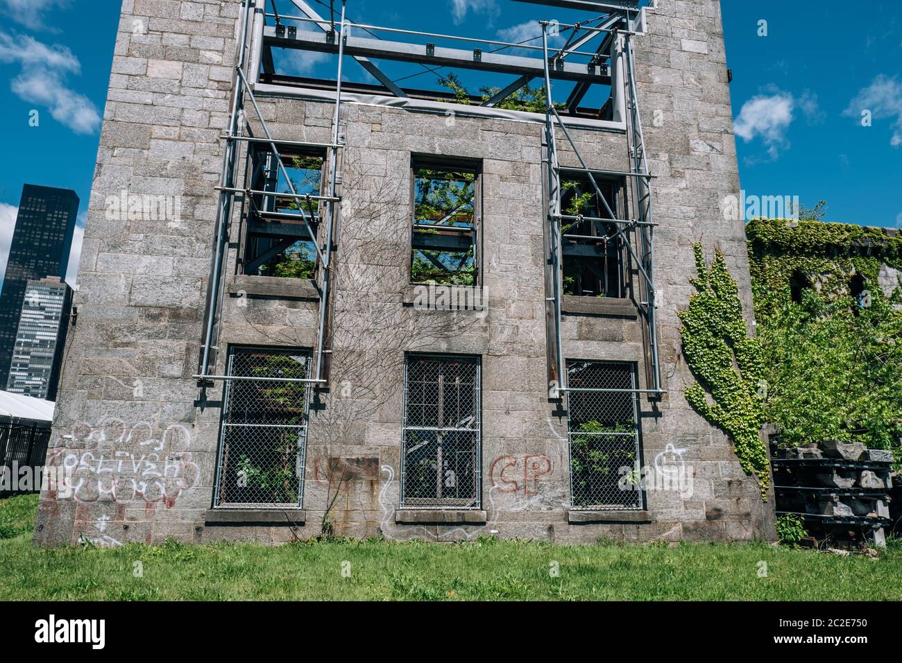 Roosevelt Island Smallpox Hospital Ruins Stock Photo - Alamy