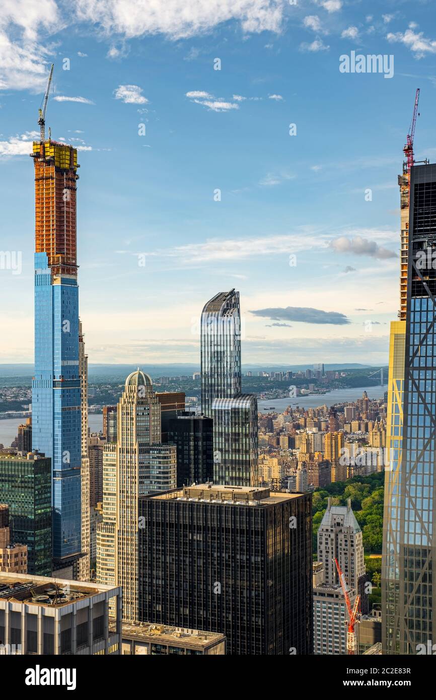 Sunset view cityscape of Upper East Side skyscrapers Stock Photo - Alamy