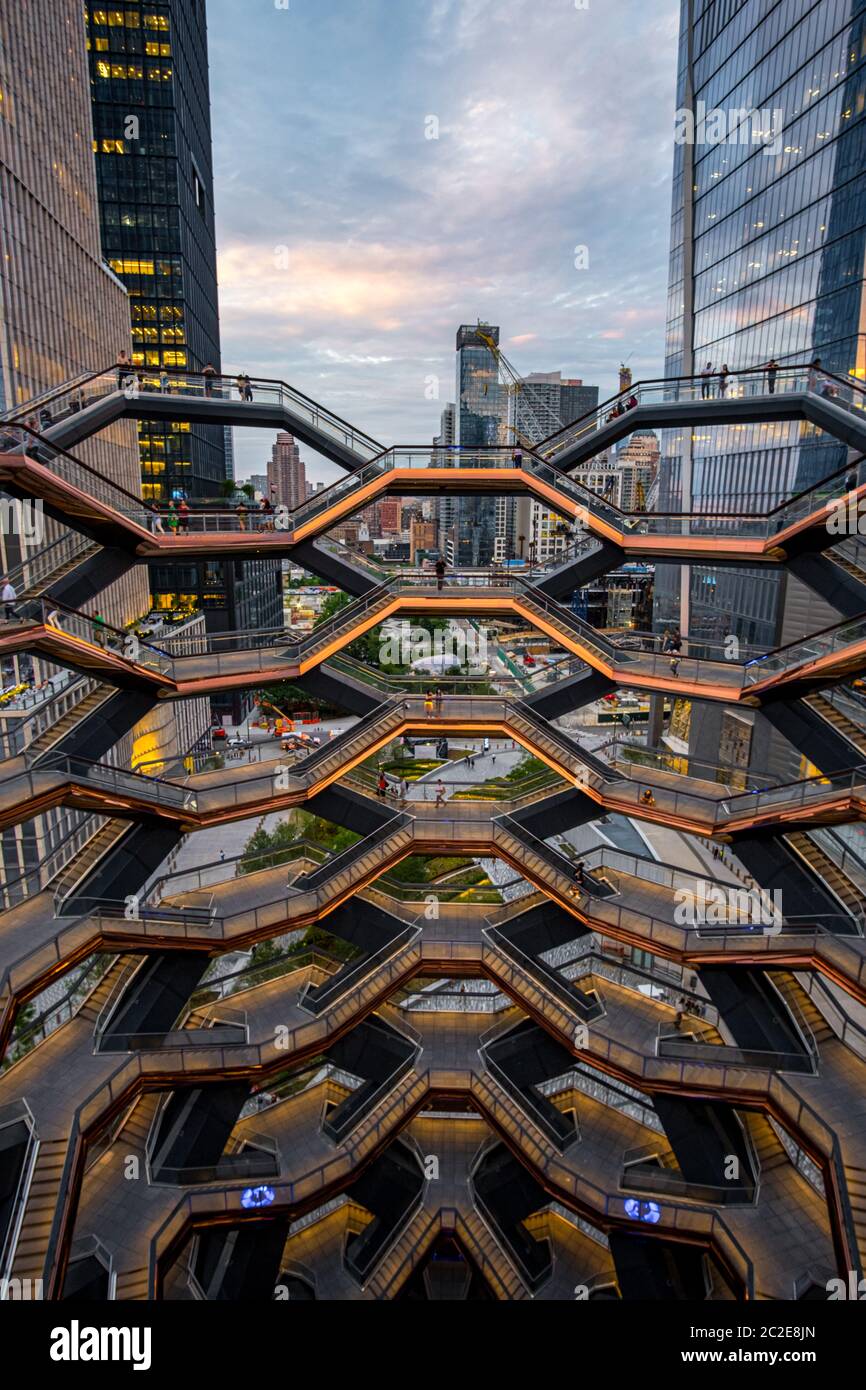 Spiral Architecture 31,800+ Spiral Building Stock Photos, Pictures