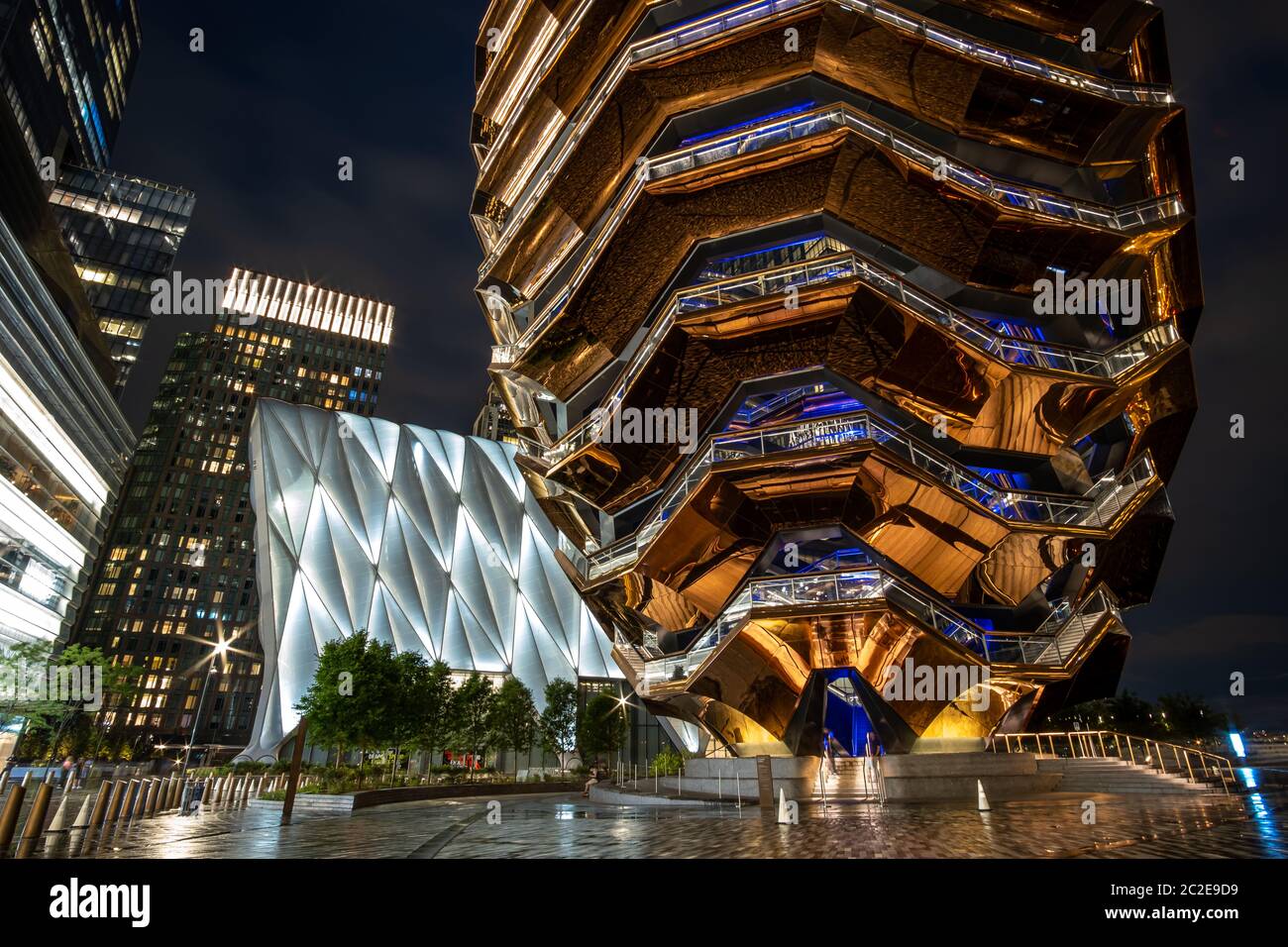 Modern architecture building Vessel spiral staircase is the centerpiece ...