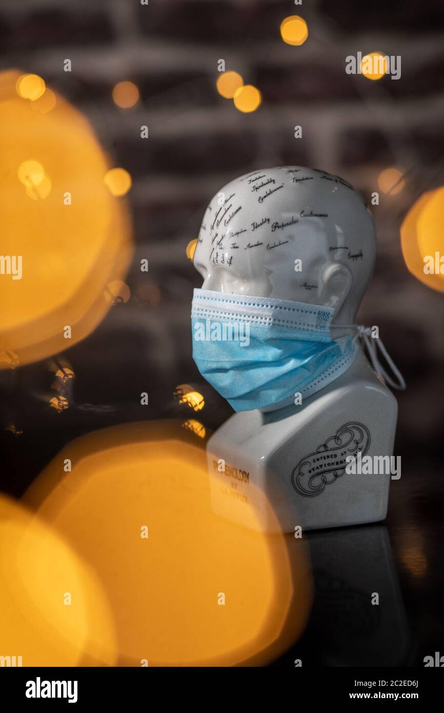 Human coronavirus hi-res stock photography and images - Alamy