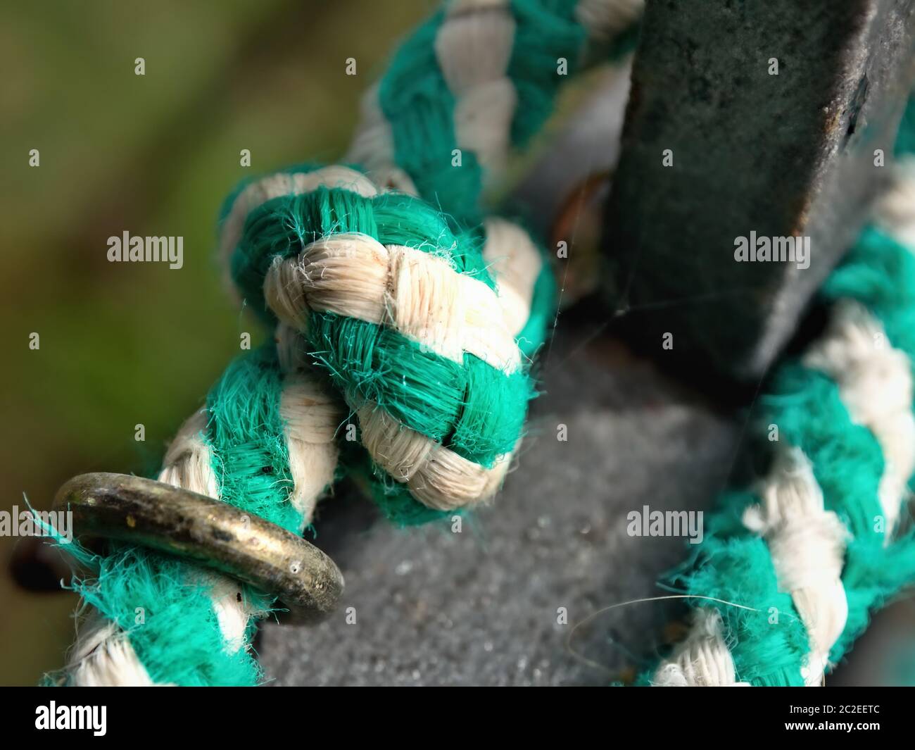 Thick ropes of a ship of rope hi-res stock photography and images - Alamy