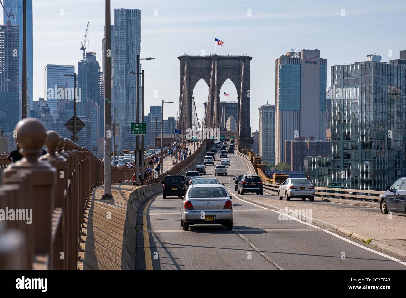 Manhattan bridge entrance hi-res stock photography and images - Alamy