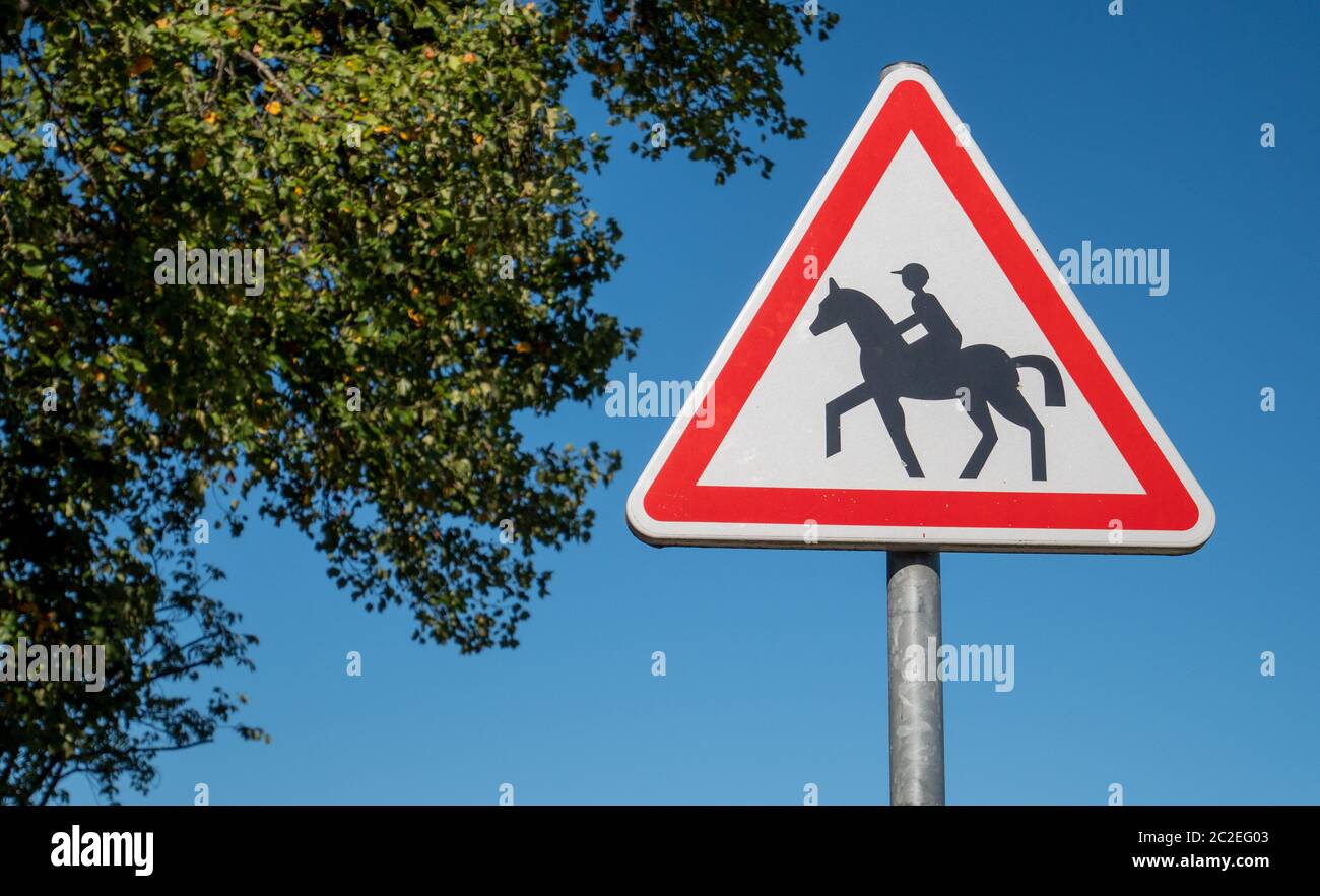 French equestrian warning sign hi-res stock photography and images - Alamy
