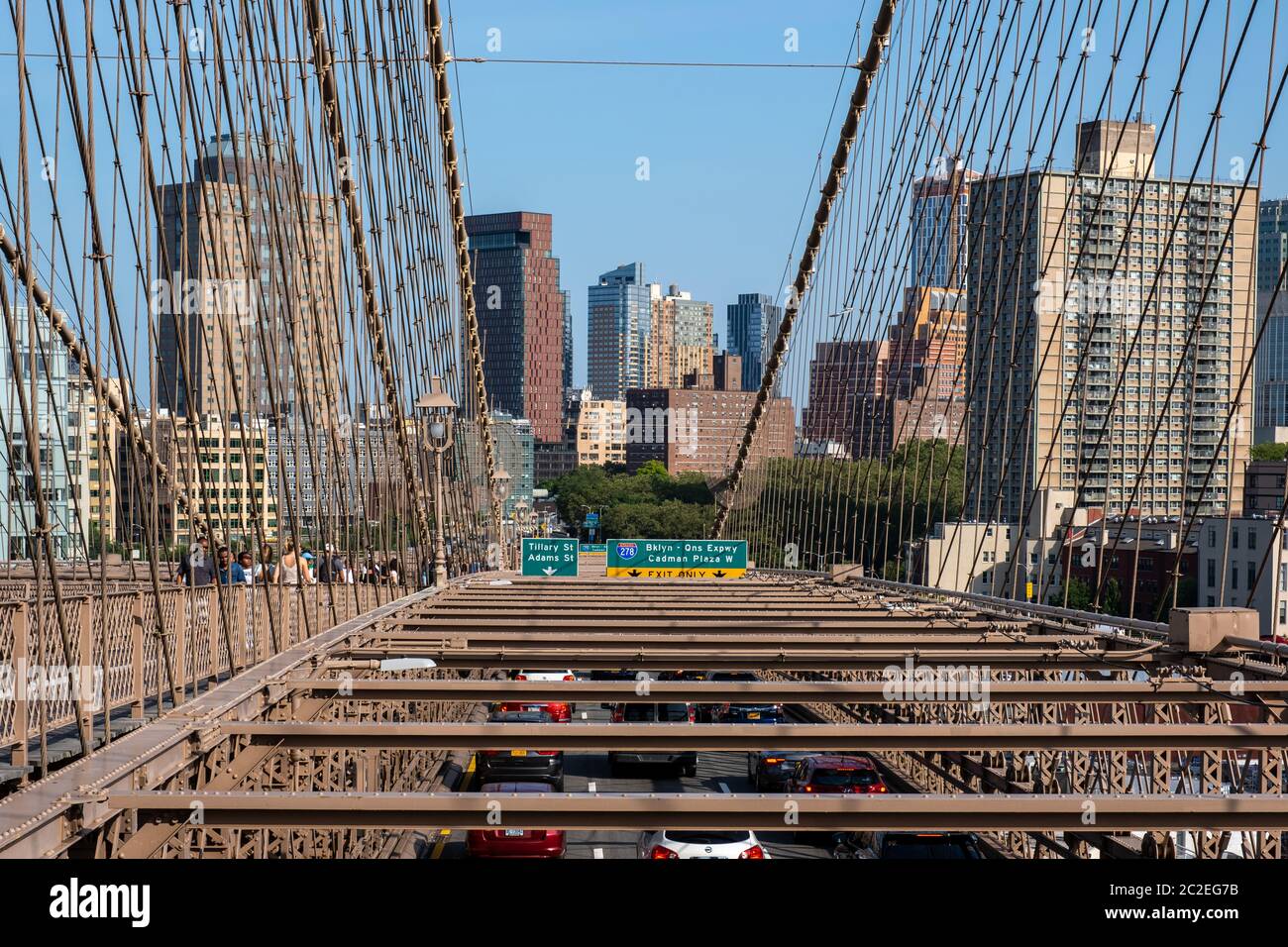 Daylight nyc hi-res stock photography and images - Alamy