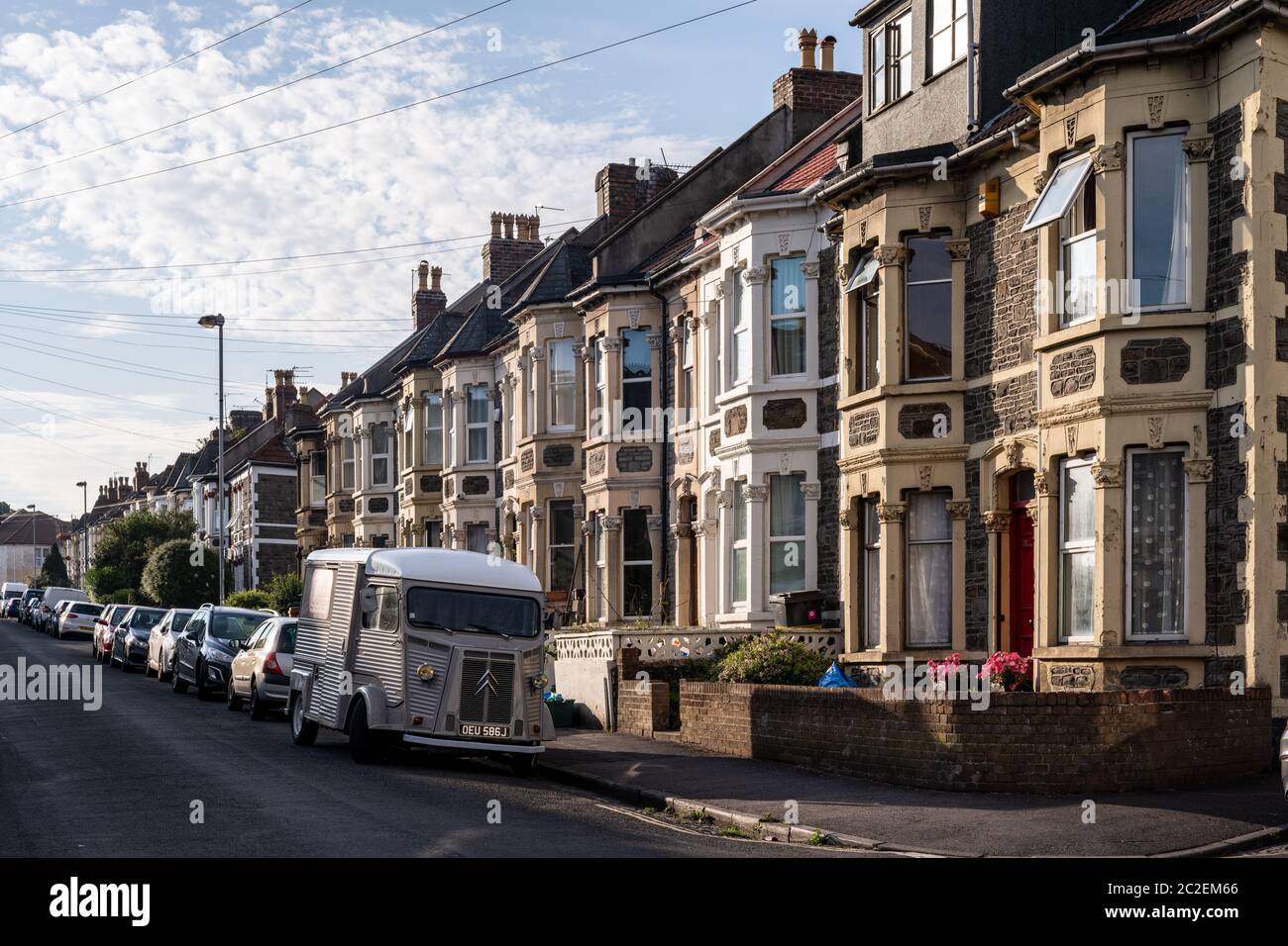 Edwardian housing hi-res stock photography and images - Alamy