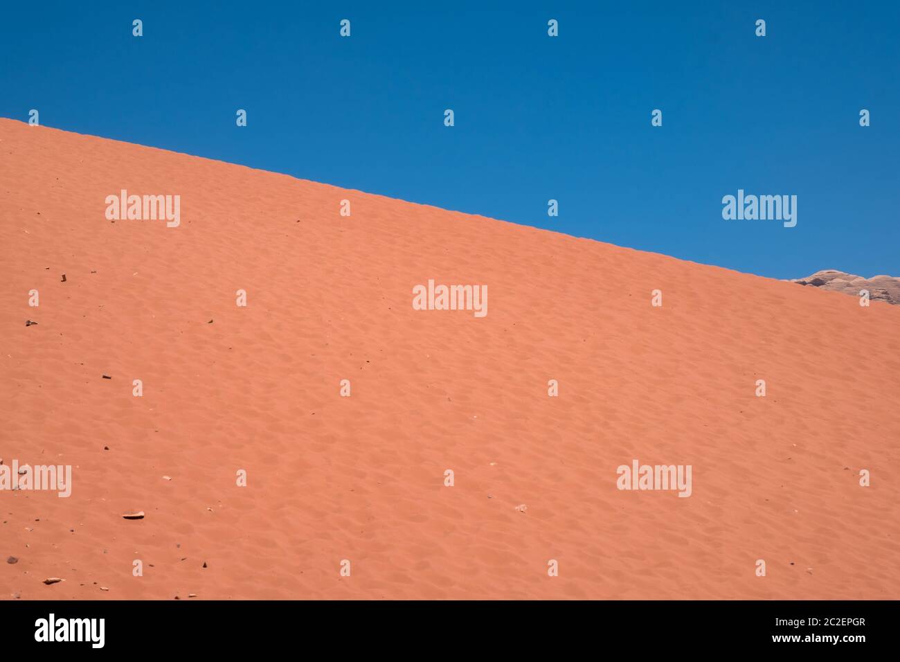 Wadi rum rock drawing hi-res stock photography and images - Alamy