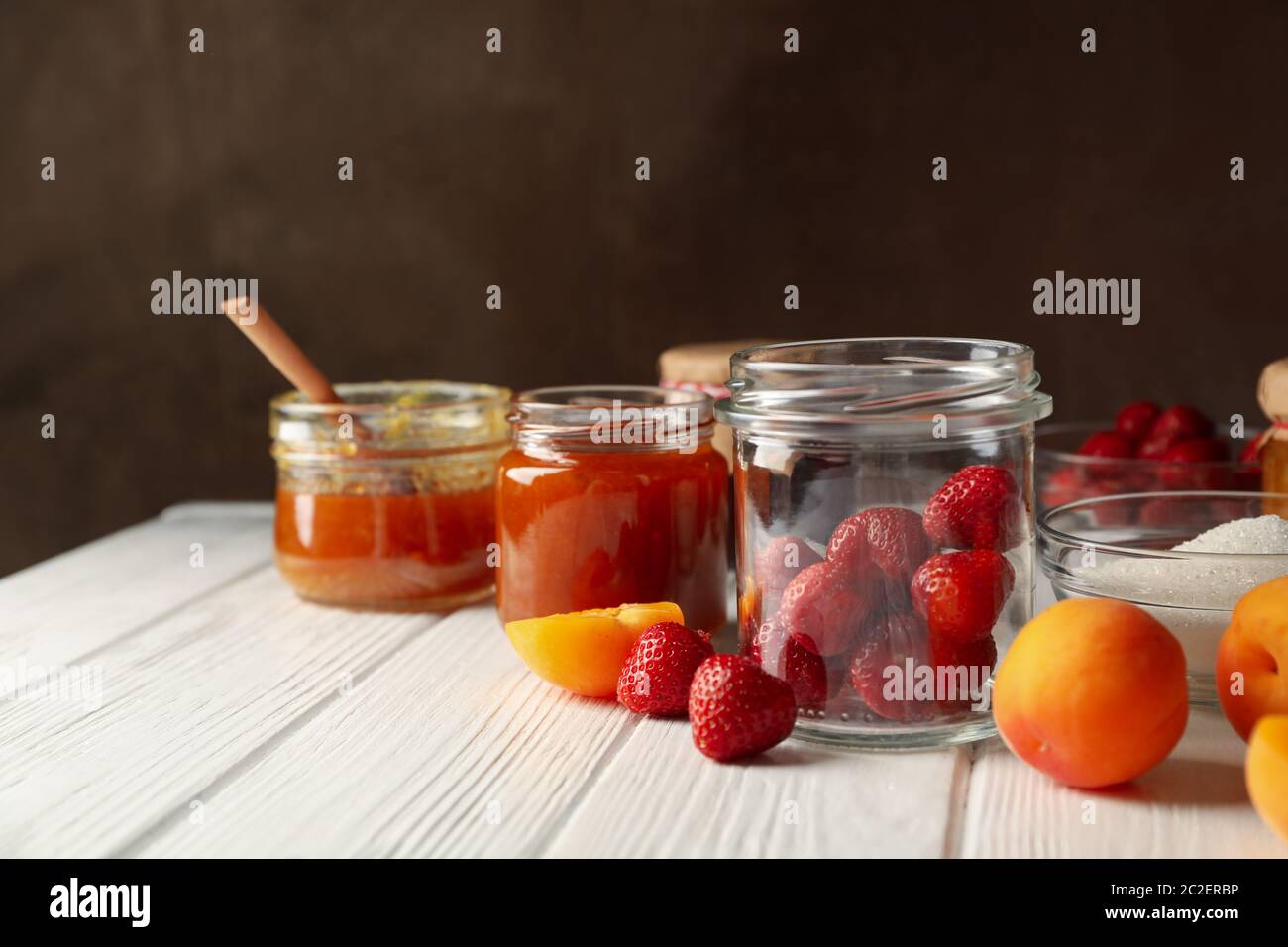 Women cook jam hi-res stock photography and images - Alamy