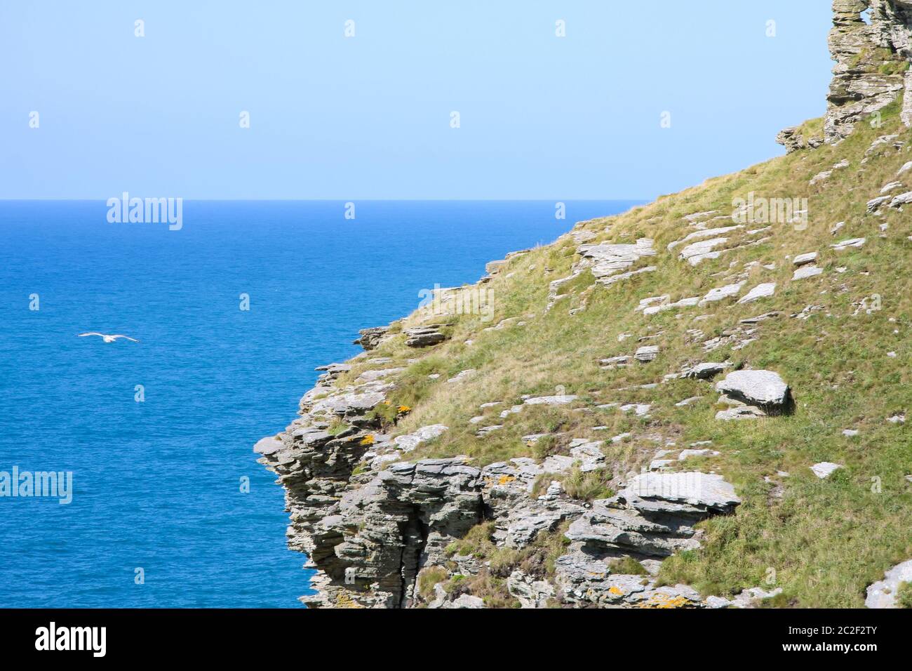 cornwall rough coast Stock Photo - Alamy