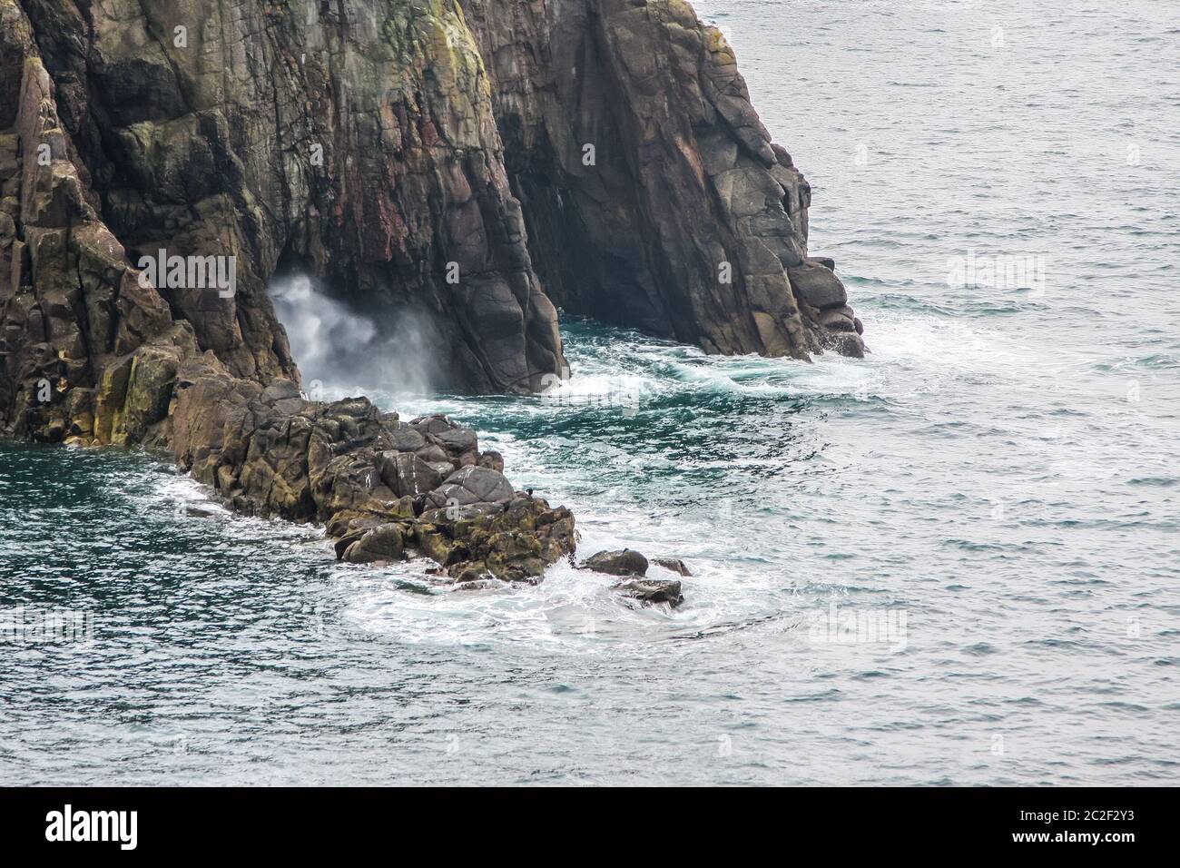 cornwall rough coast Stock Photo - Alamy