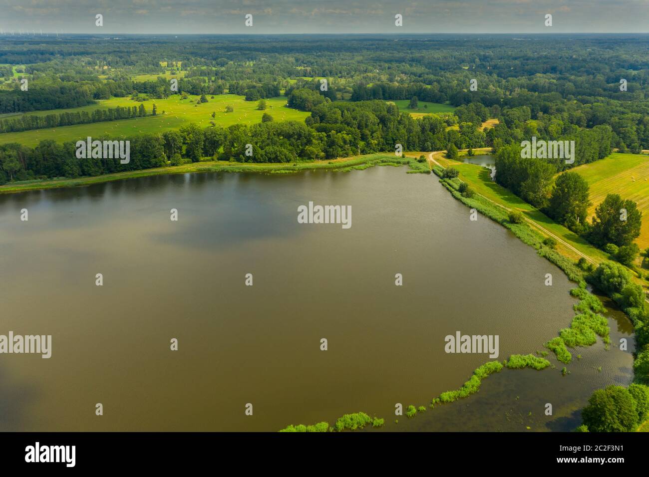 View with a lake hi-res stock photography and images - Alamy