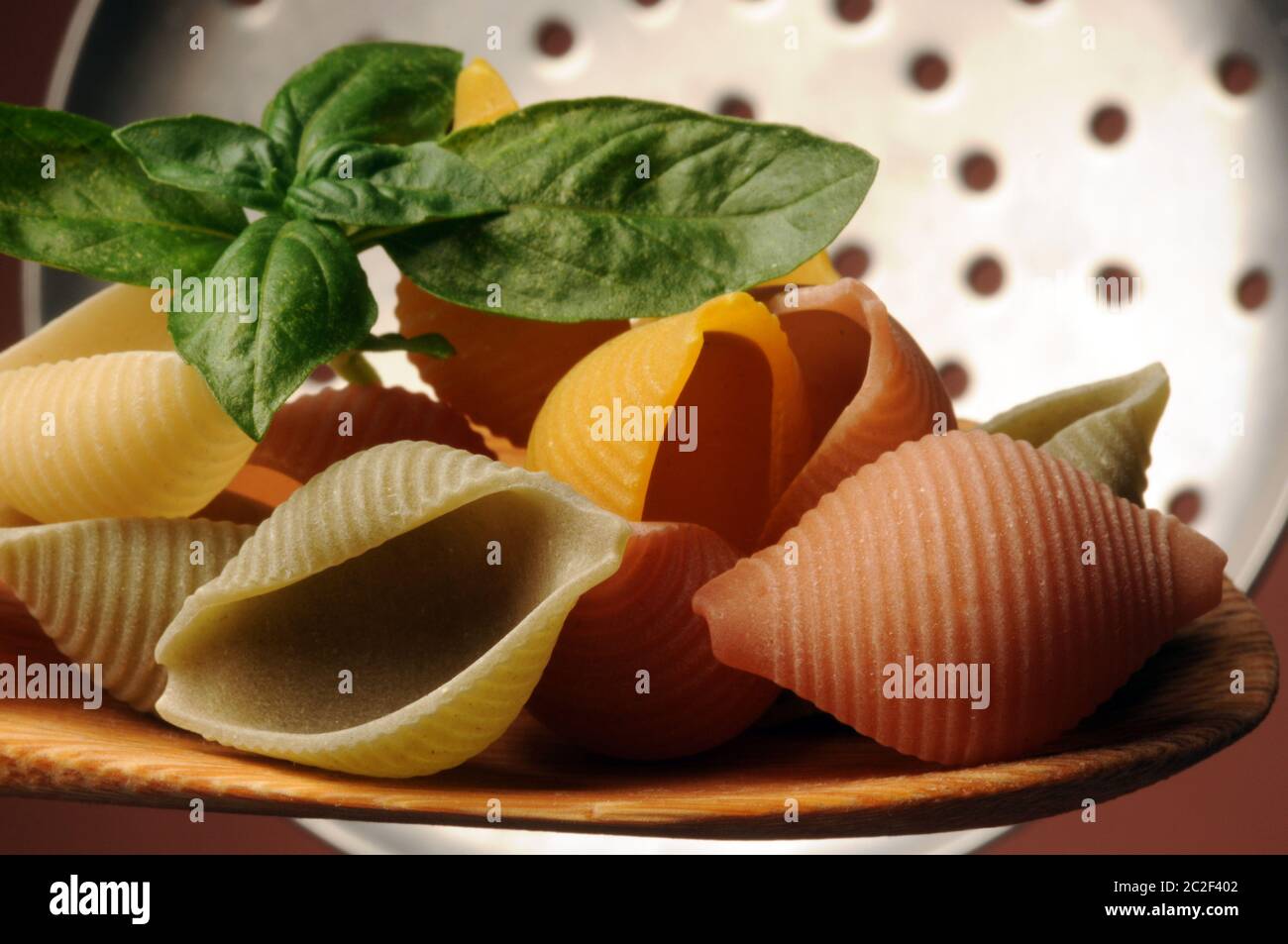 Conchiglie macaroni hi-res stock photography and images - Alamy