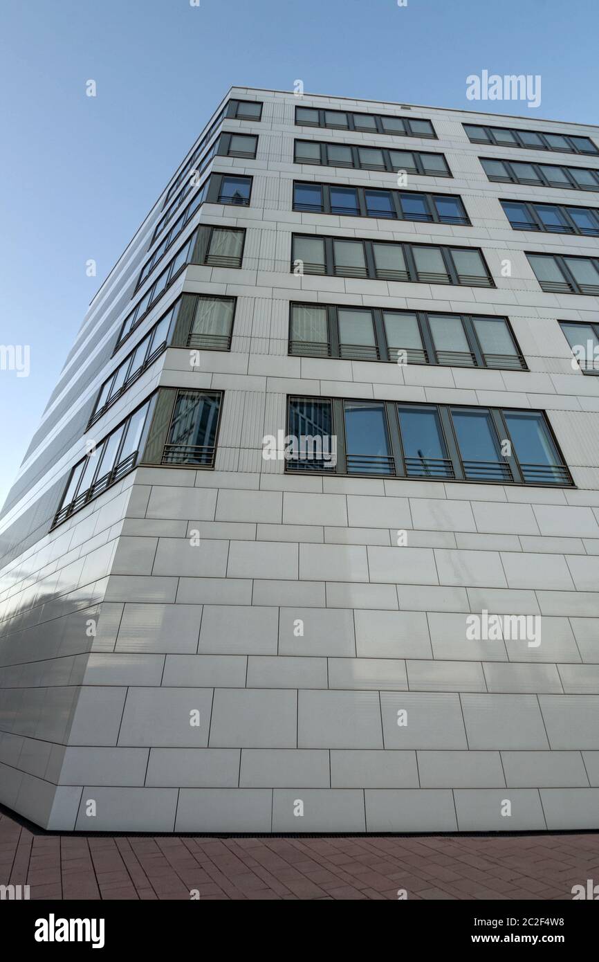 High rise architecture hi-res stock photography and images - Alamy