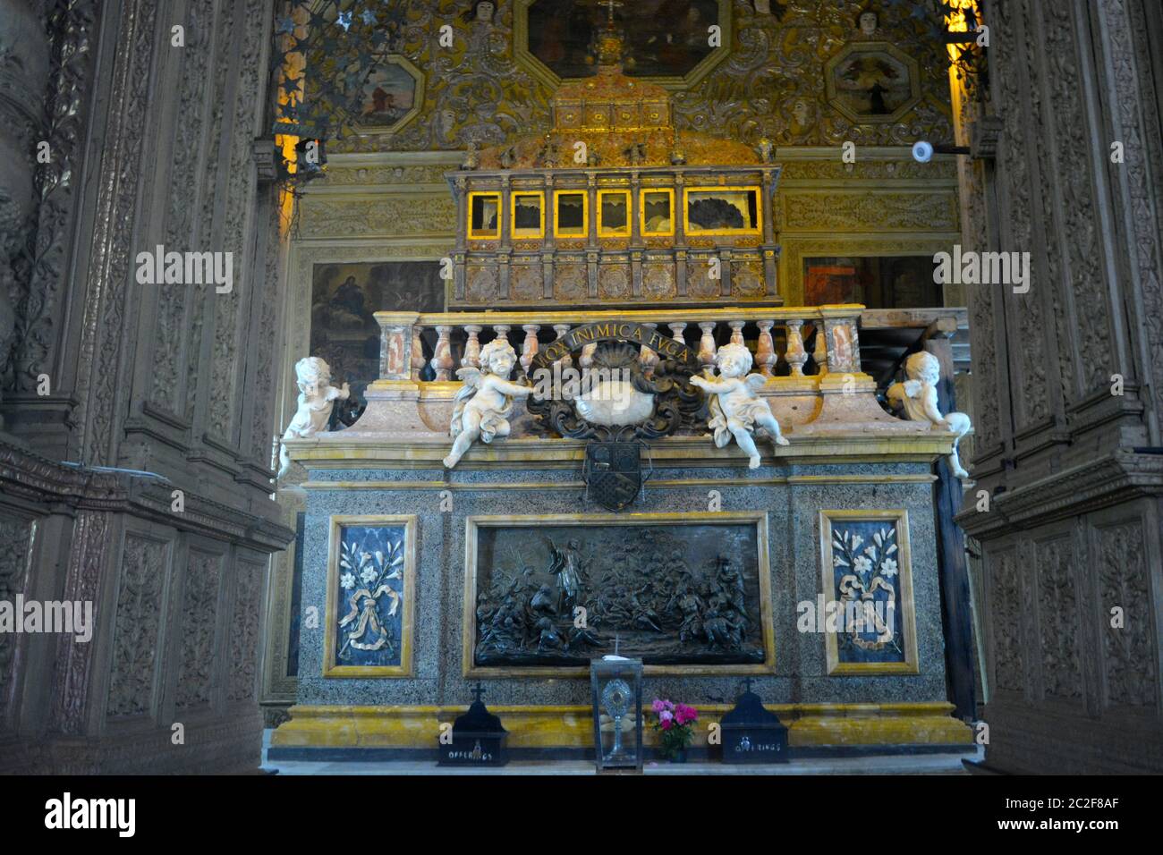 Basilica of Bom Jesus / body of St. Francis Xavier is preserved Stock ...