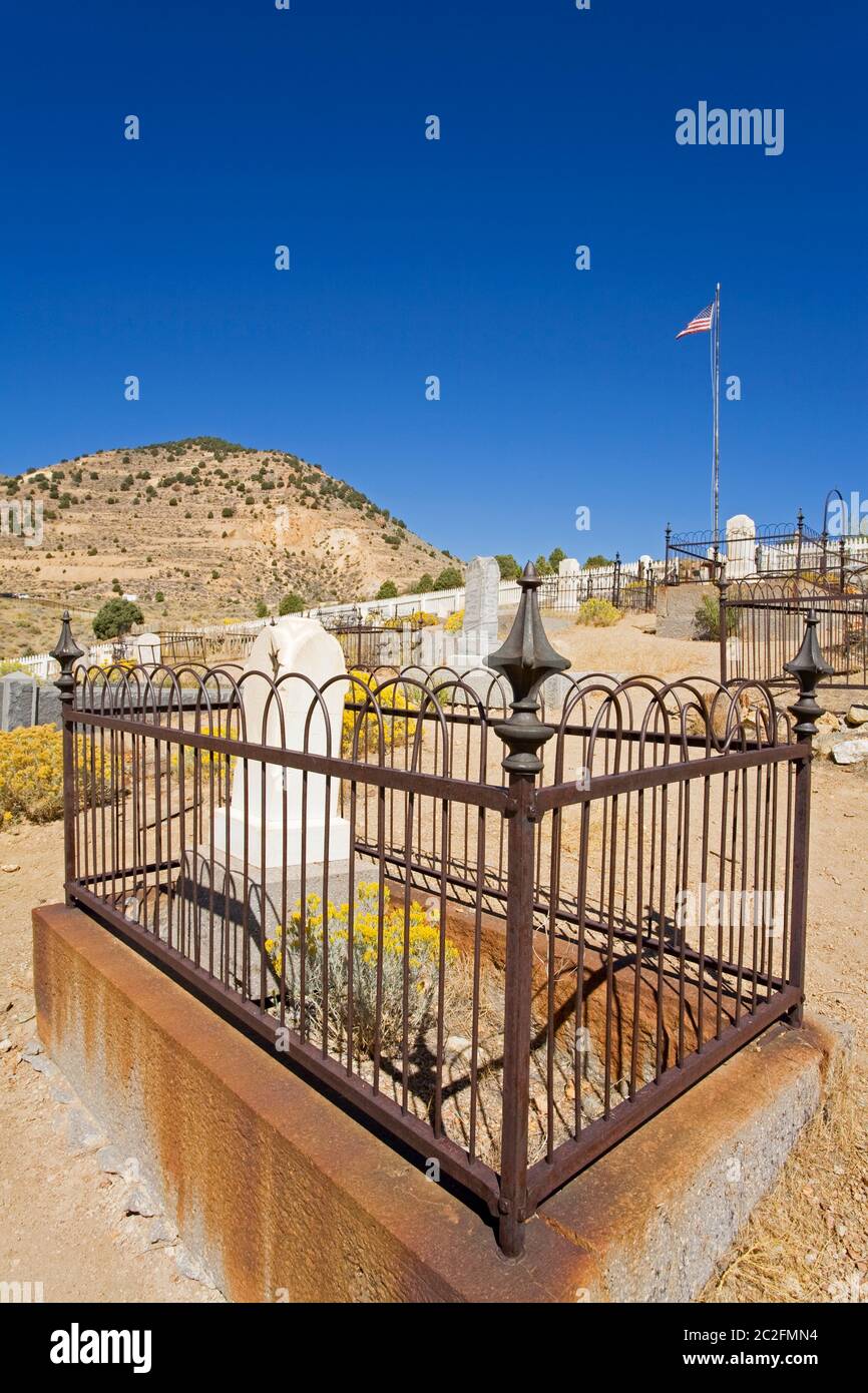Silver terrace cemetery hi-res stock photography and images - Alamy
