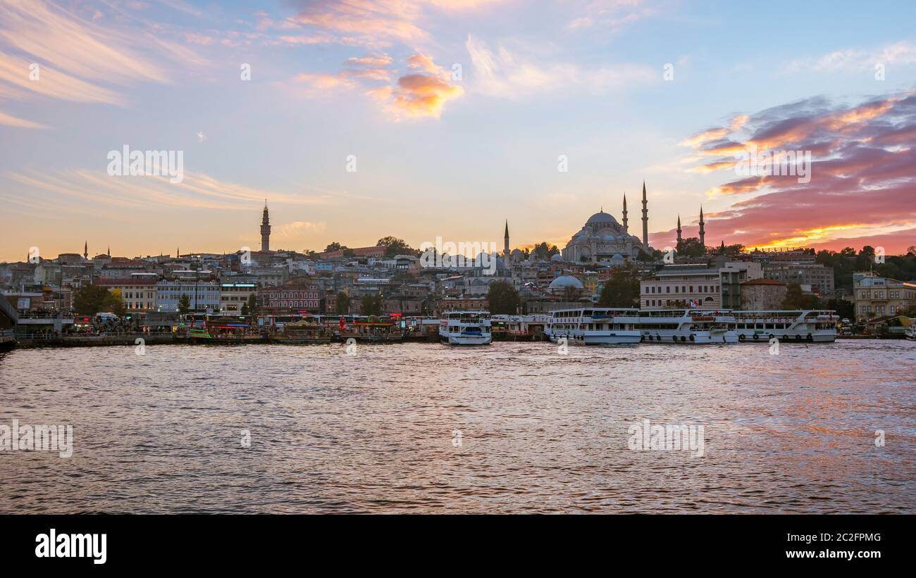 Istanbul ferry sunset hi-res stock photography and images - Alamy