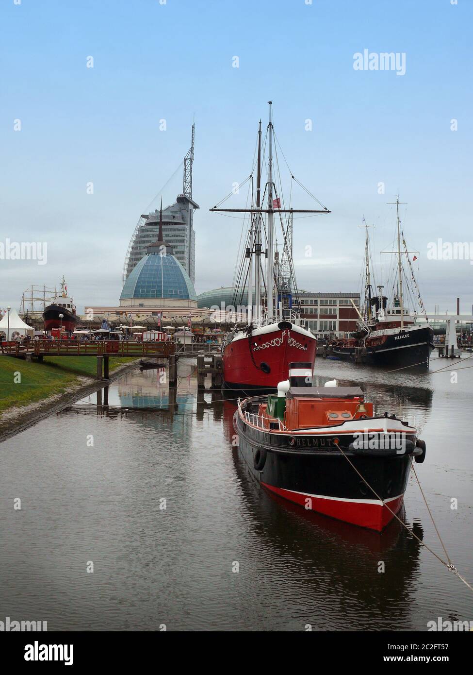 Ships in Bremerhaven Stock Photo - Alamy