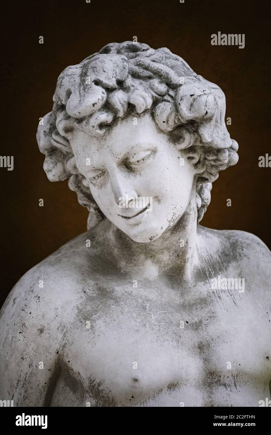 Hero of antique myth hi-res stock photography and images - Alamy