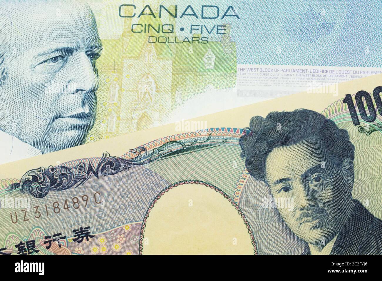 Five Thousand Dollar Bill High Resolution Stock Photography and Images ...