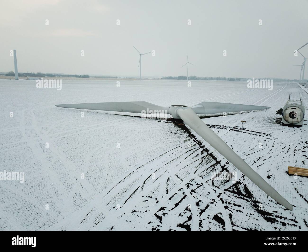 mounted rotor of a wind turbine before demounting Stock Photo - Alamy