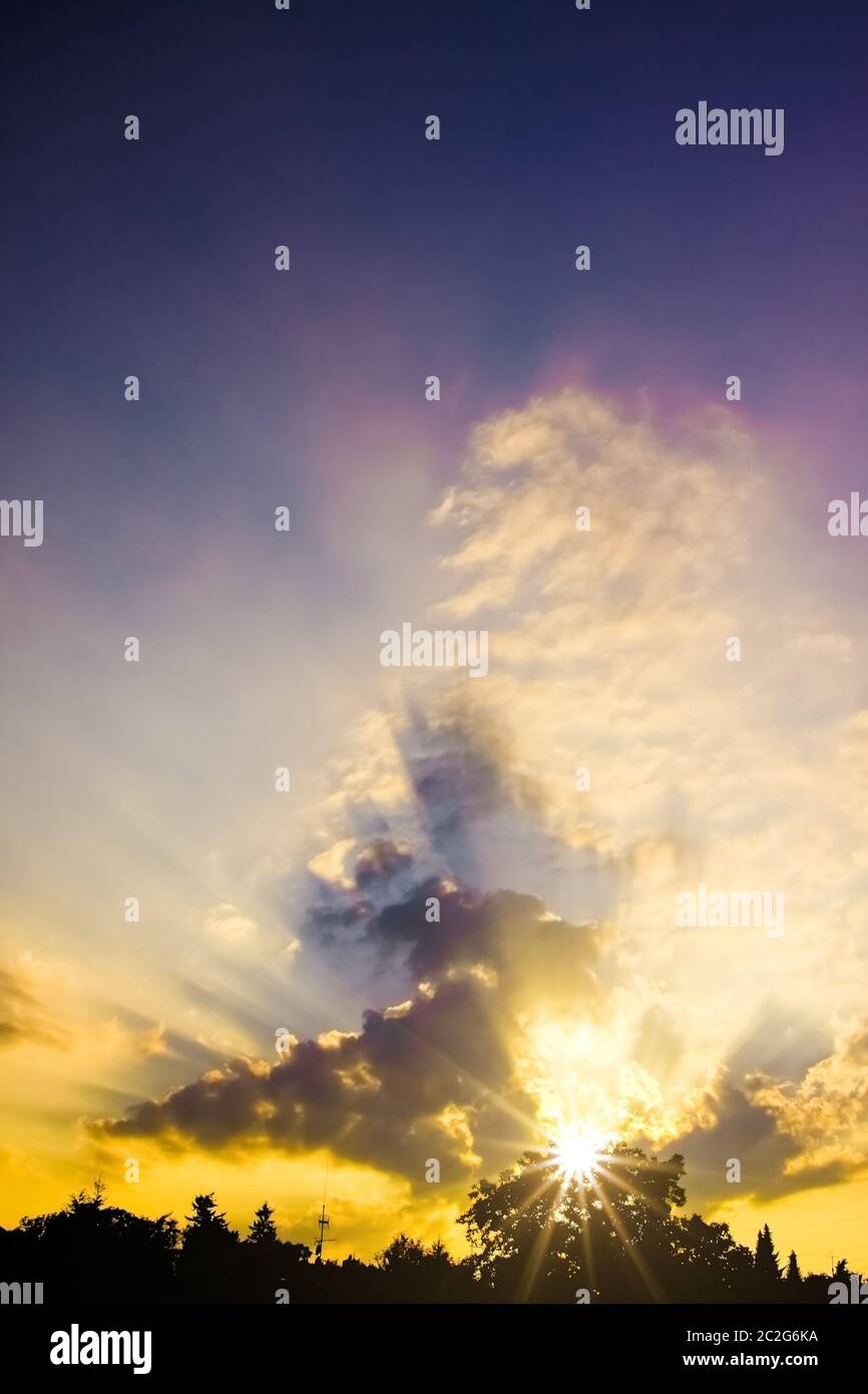 urban sunset sky background Stock Photo - Alamy