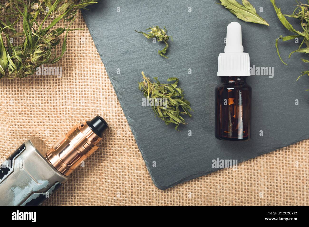 Vape pen hi-res stock photography and images - Alamy