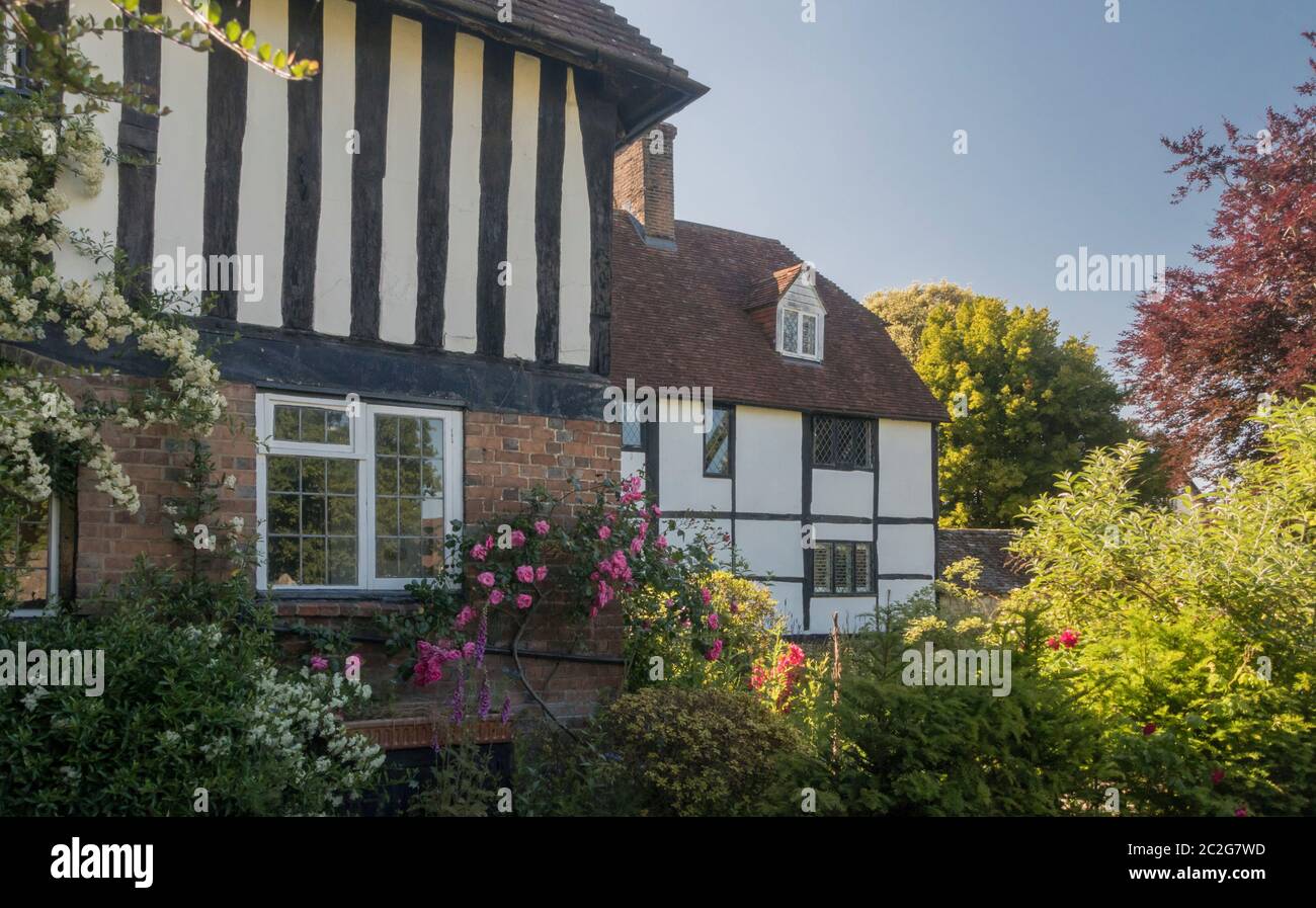 Ancient cottages in the village of Hawkhurst, Kent, UK Stock Photo - Alamy