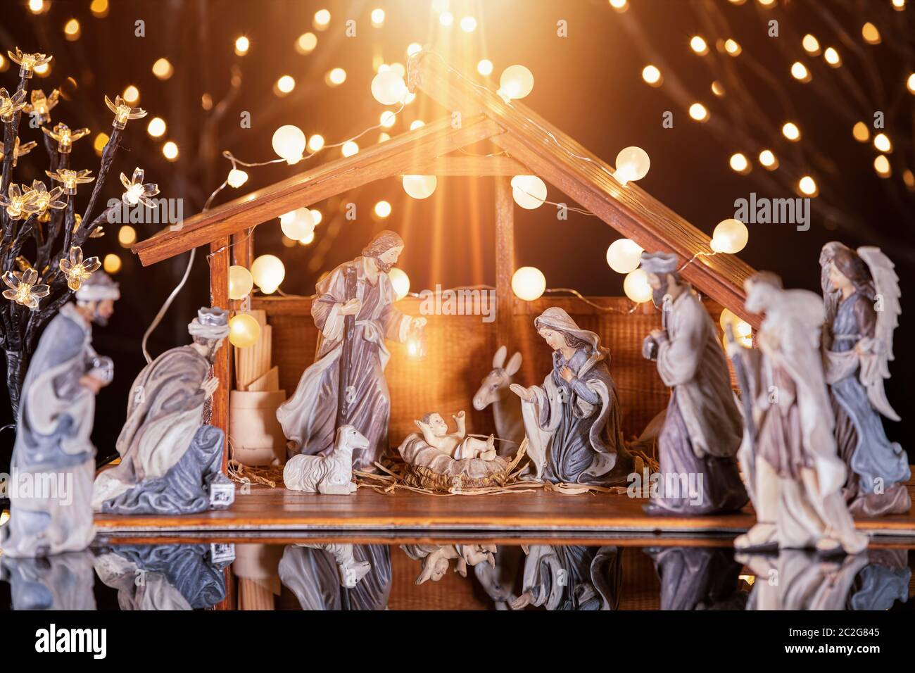 Christmas Manger scene with figurines including Jesus, Mary, Joseph ...