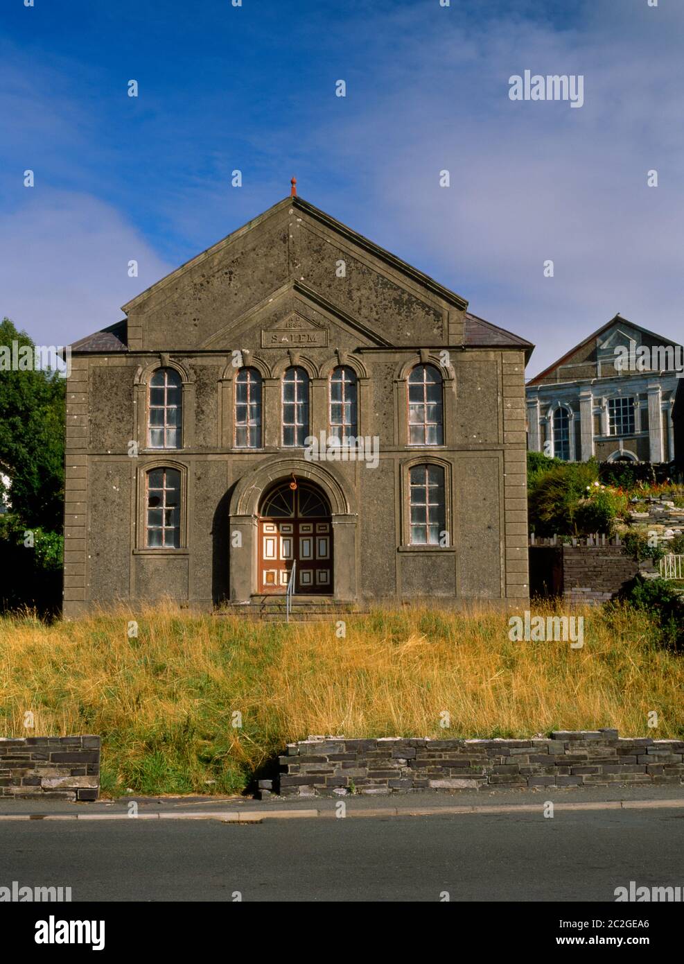 Talysarn, Gwynedd, Wales, UK: view N of Salem Baptist Chapel, Bryncelyn ...