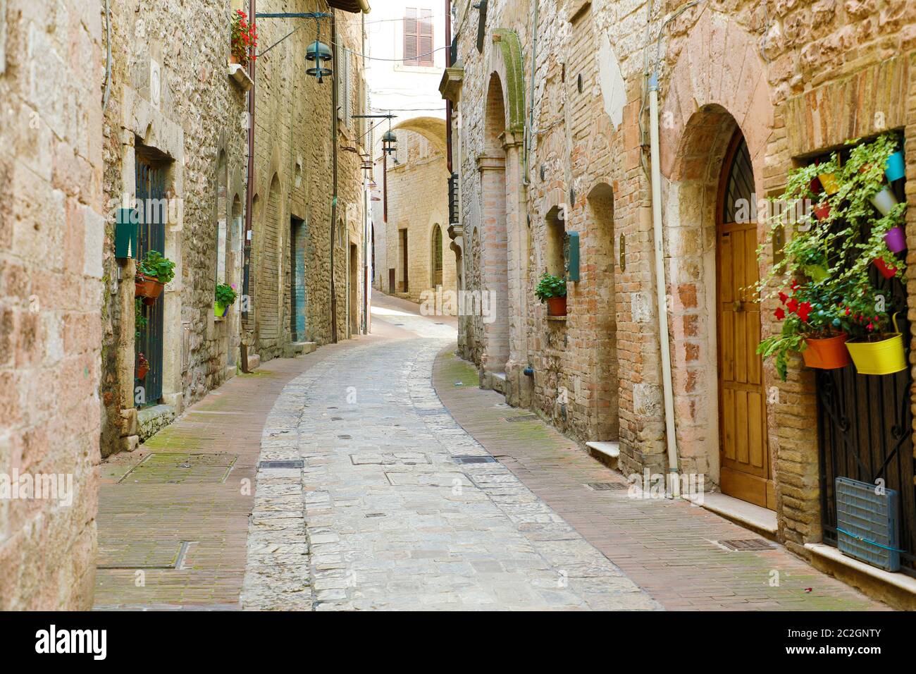 Beautiful Italian old city. Typical medieval architecture on cozy ...