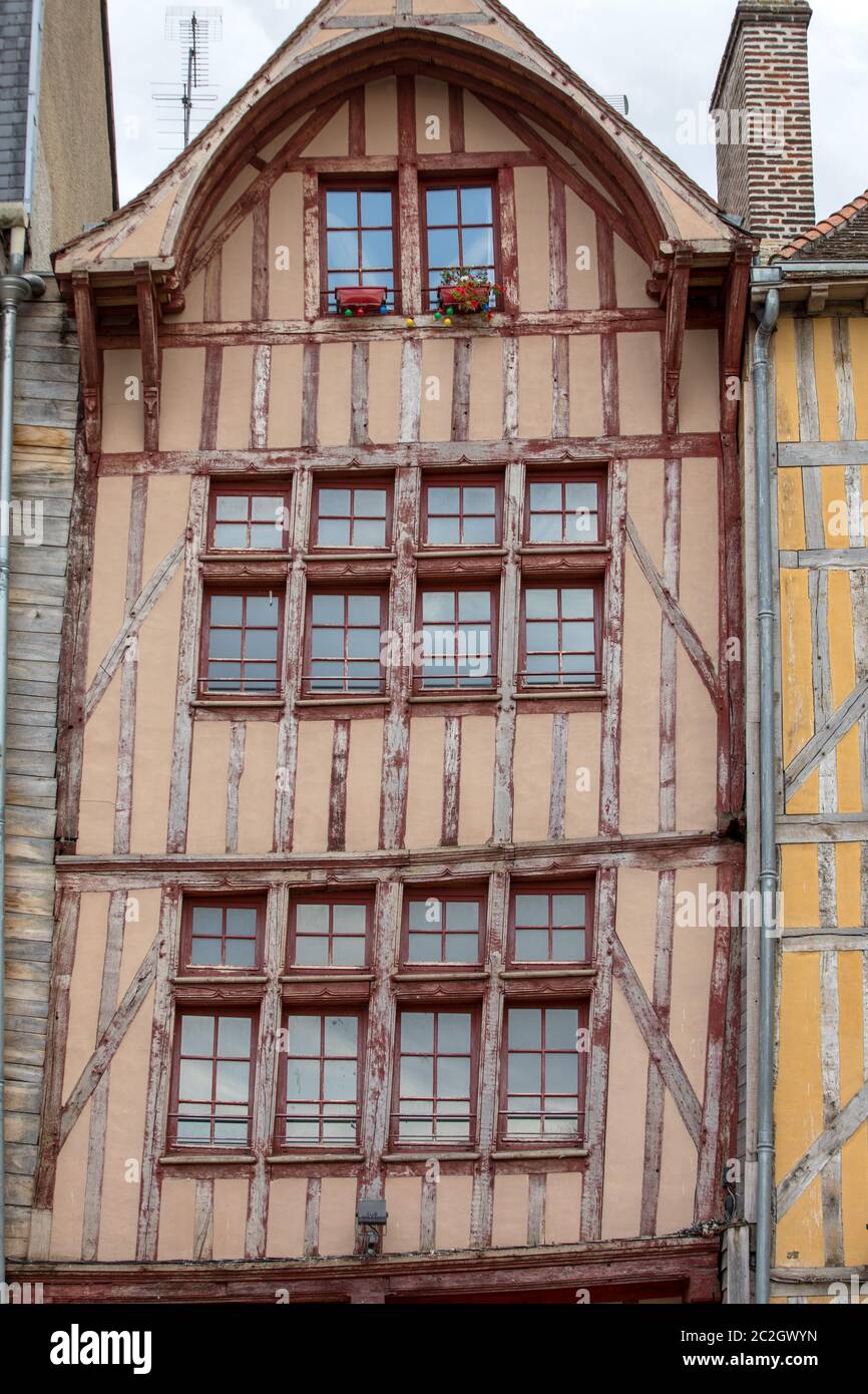 Ancient half-timbered buildings in Troyes. Aube, Champagne-Ardenne ...