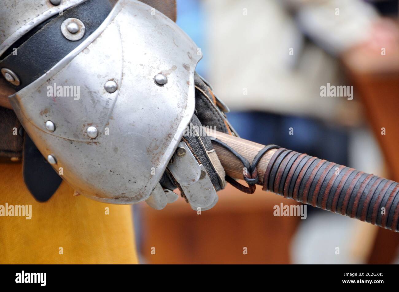 Knight armor hand hi-res stock photography and images - Alamy
