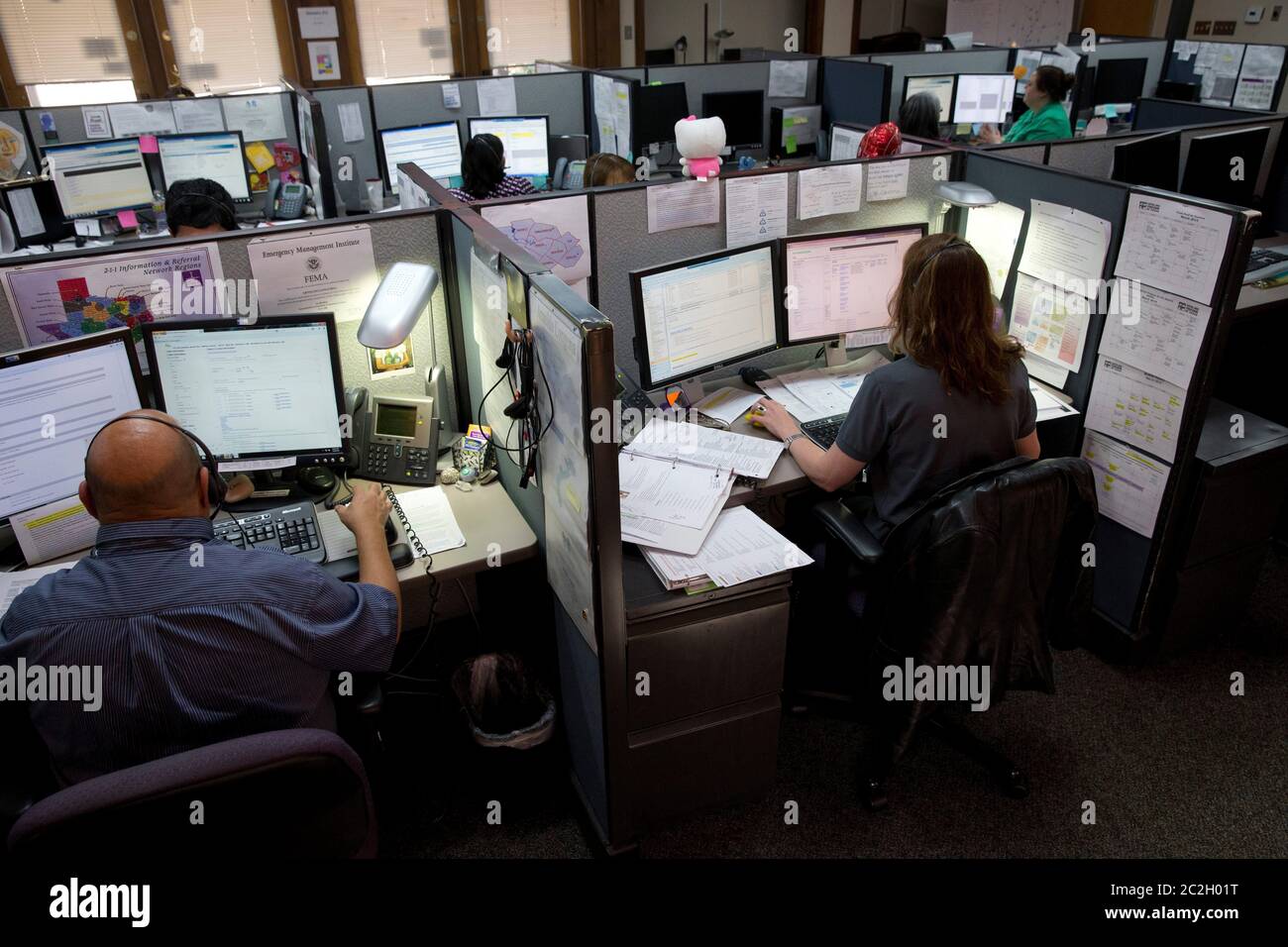 Cubicles workers usa hi-res stock photography and images - Alamy