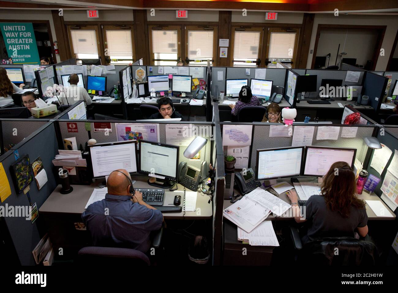 Office cubicles hi-res stock photography and images - Alamy