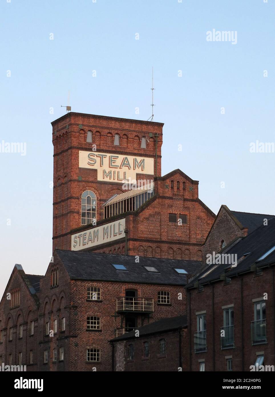 Large historic buildings hi-res stock photography and images - Alamy