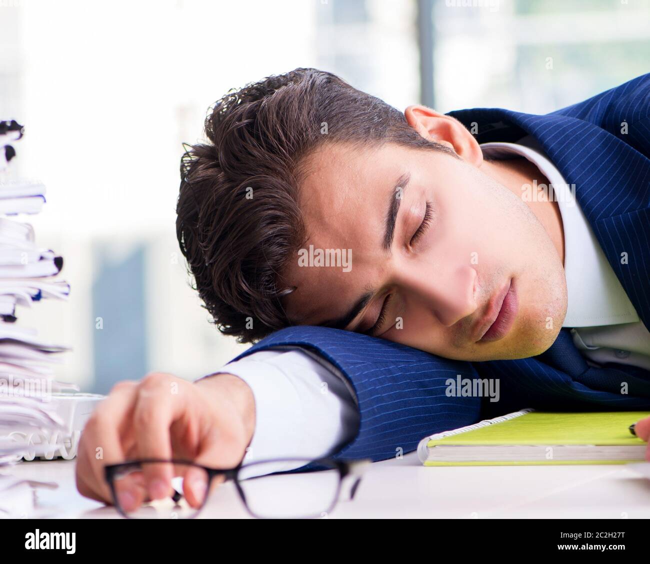 Tired businessman exhausted after hard work and excessive worklo Stock ...