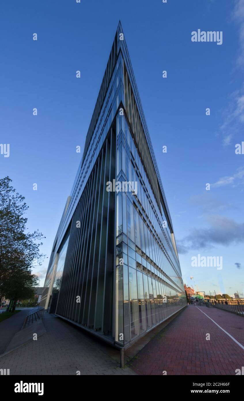 High building design hi-res stock photography and images - Alamy