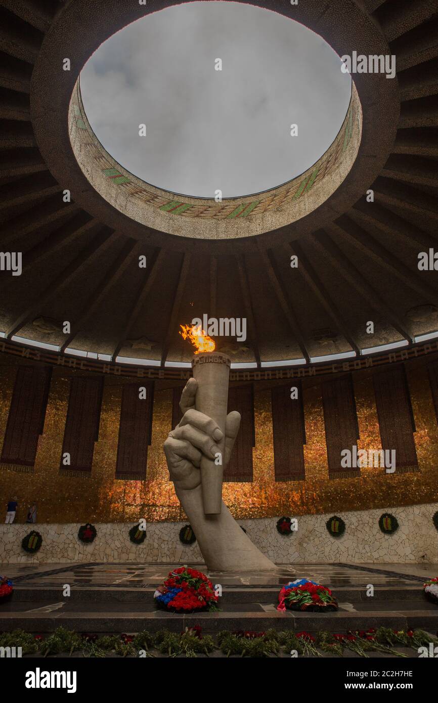 VOLGOGRAD, RUSSIA , military hall of fame War memorial Eternal flame on ...