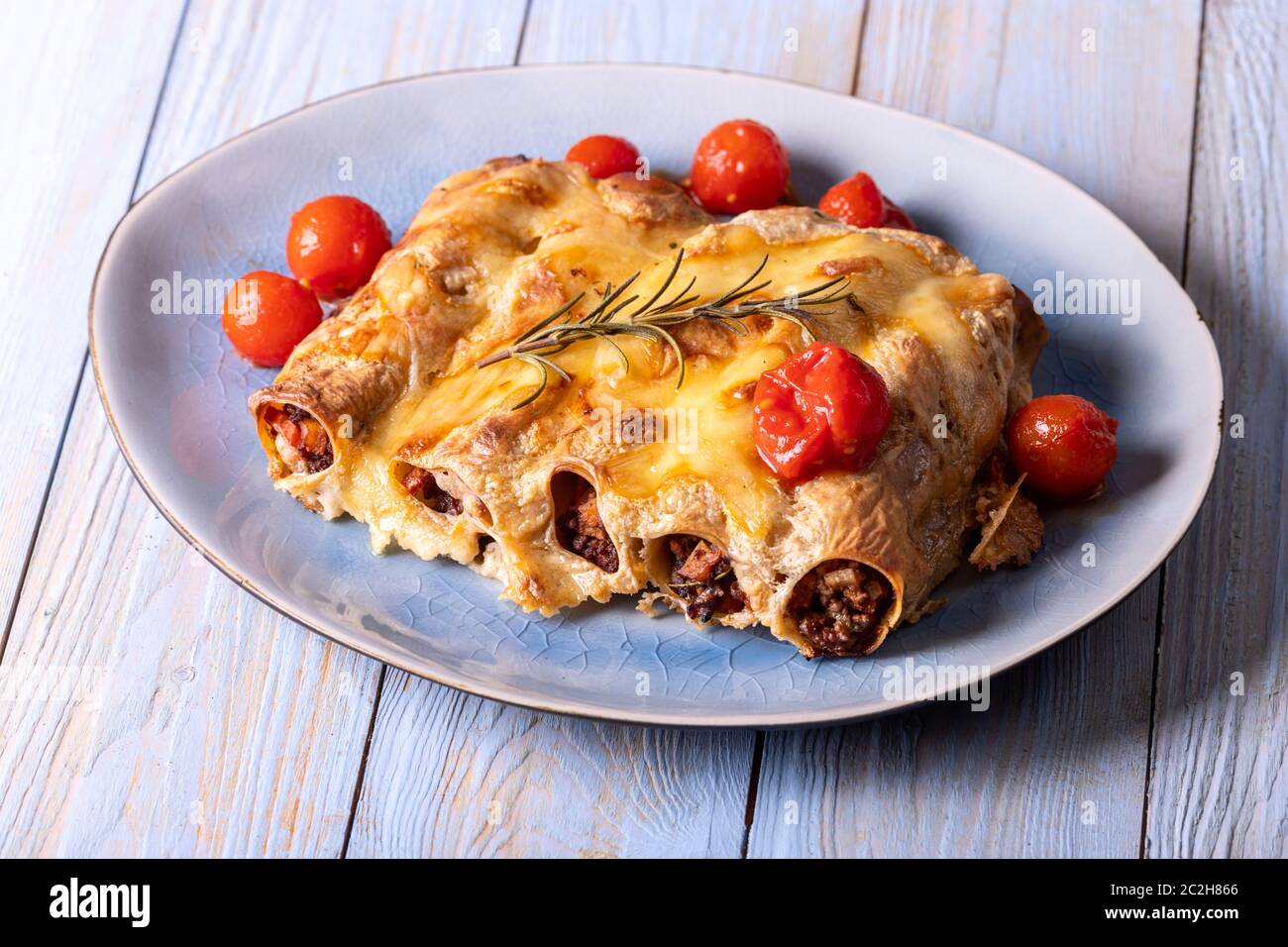 Pasta rolls hi-res stock photography and images - Alamy