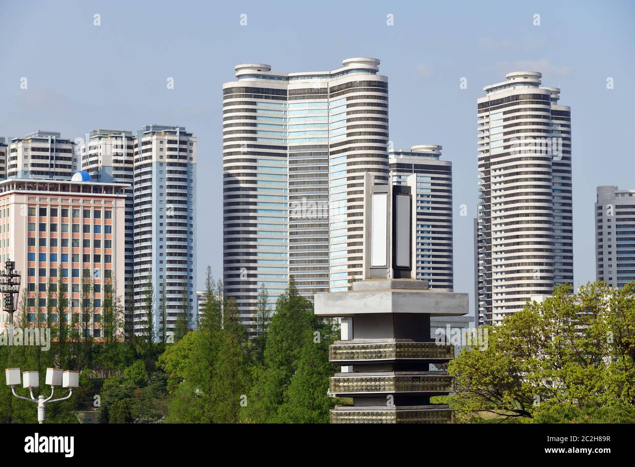 View of the downtown Pyongyang and new Mansudae residential district ...